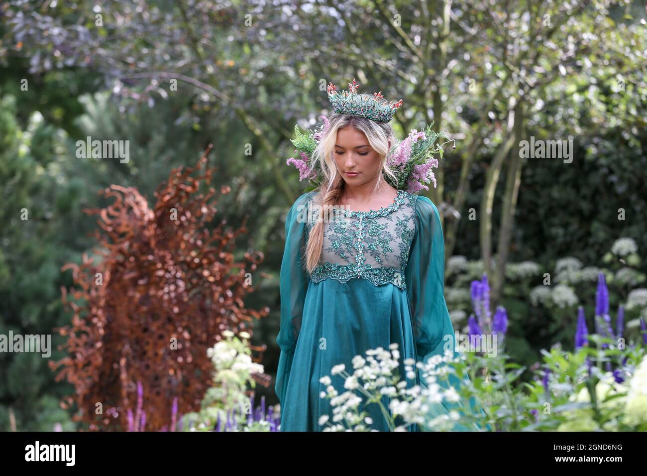 Model Lydia Butler representing The Mistress of Ural Mountains pictured ...