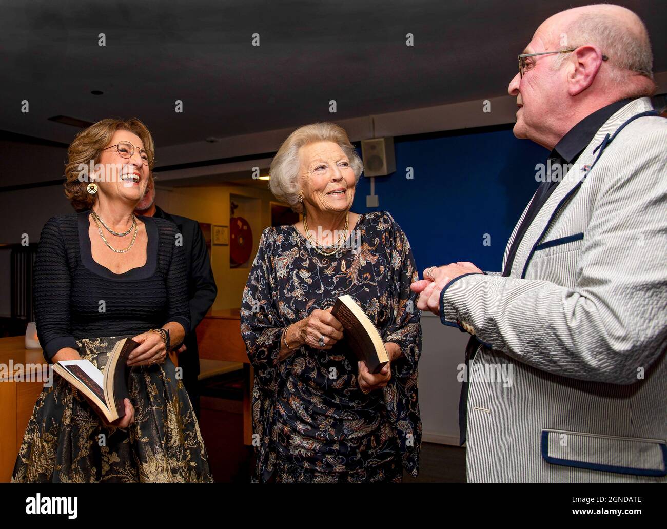 Princess Beatrix and her sister Princess Margriet attend the ...