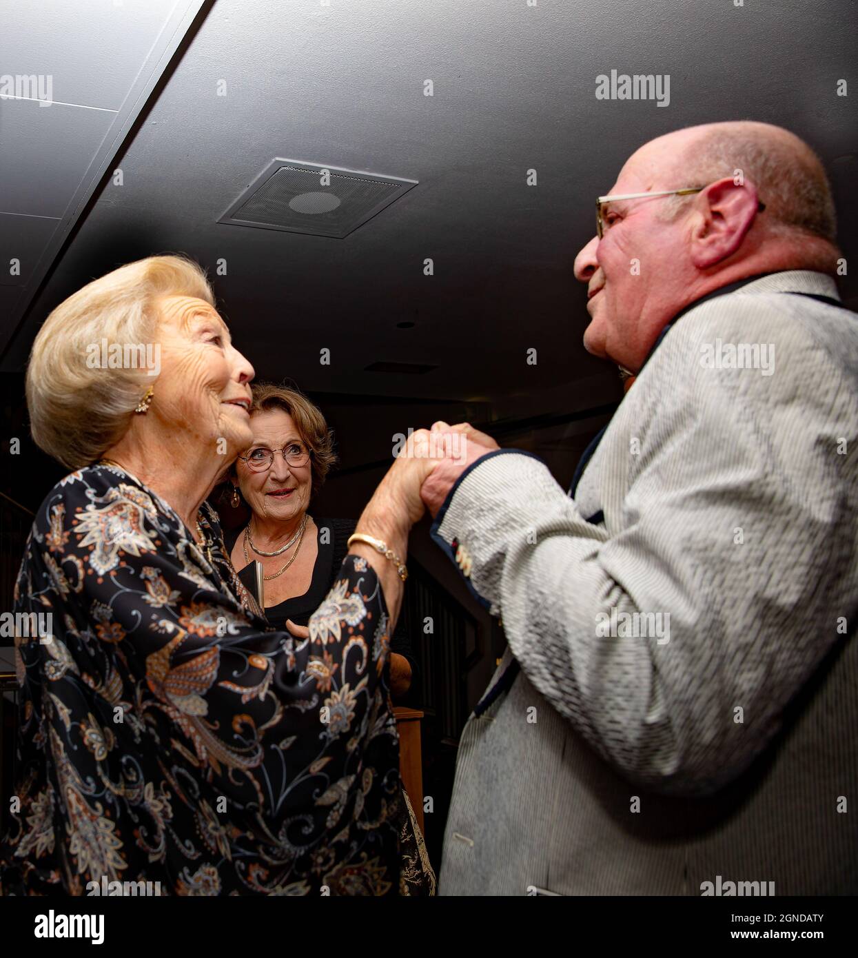Princess Beatrix and her sister Princess Margriet attend the ...