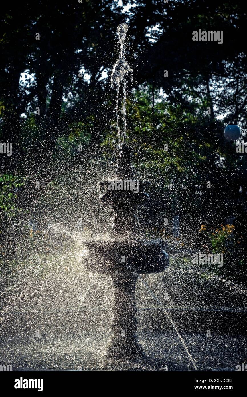 Beautiful fountain shape hi-res stock photography and images - Alamy