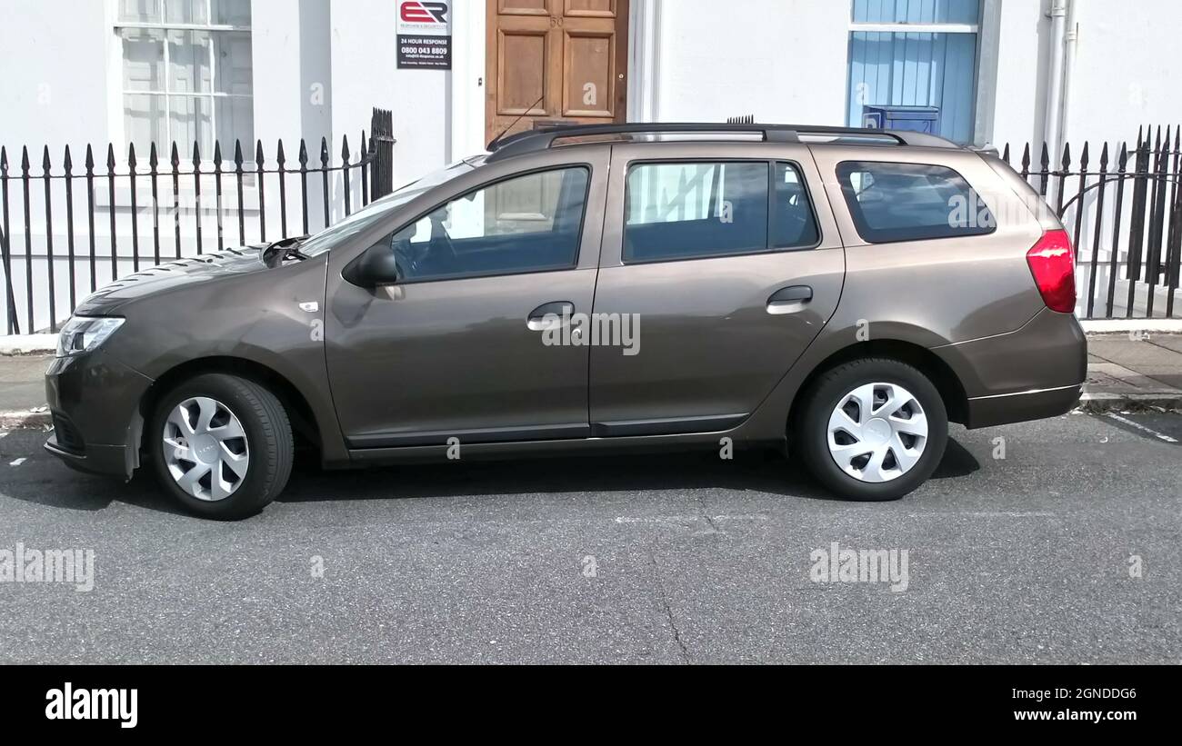 Dacia logan car hi-res stock photography and images - Alamy