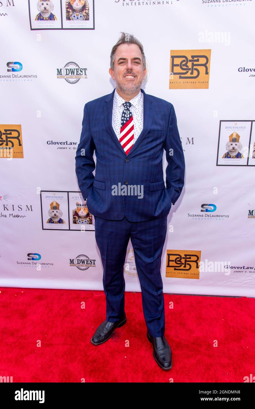 Los Angeles, USA. 24th Sep, 2021. Matthew Payne attends Suzanne ...