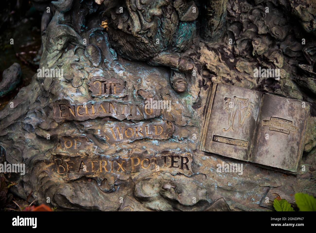 Statue dedicated to Beatrix Potter at The World Of Beatrix Potter ...