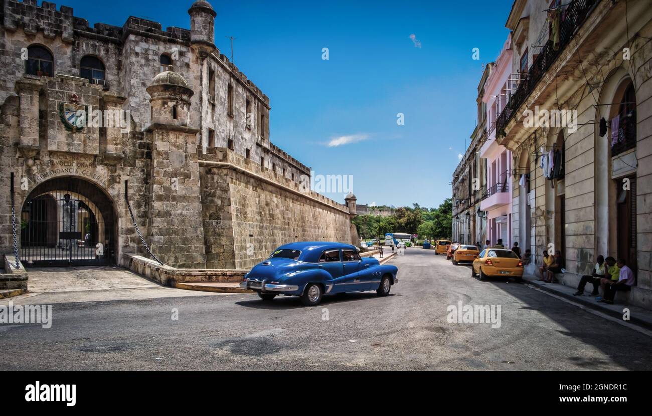 Cuban police car hi-res stock photography and images - Alamy