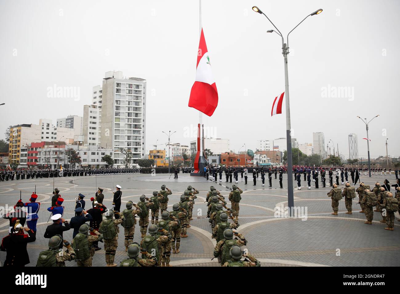 Members peruvian armed forces hi-res stock photography and images - Alamy