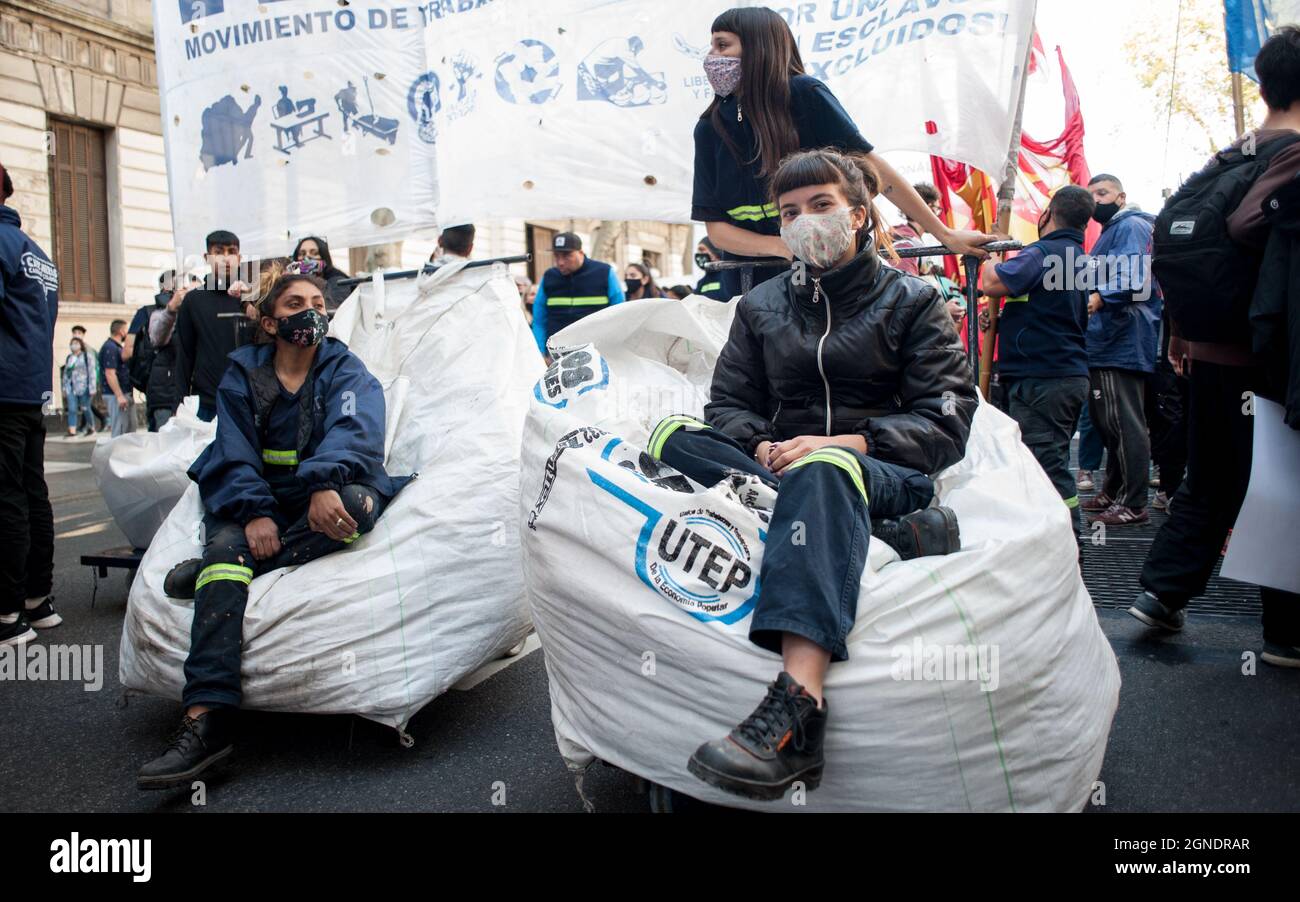 (9/24/2021) Environmental groups and self-organized people manifest at ...