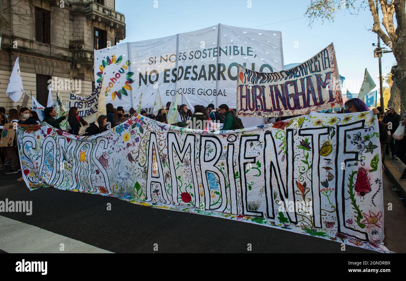 (9/24/2021) Environmental groups and self-organized people manifest at ...