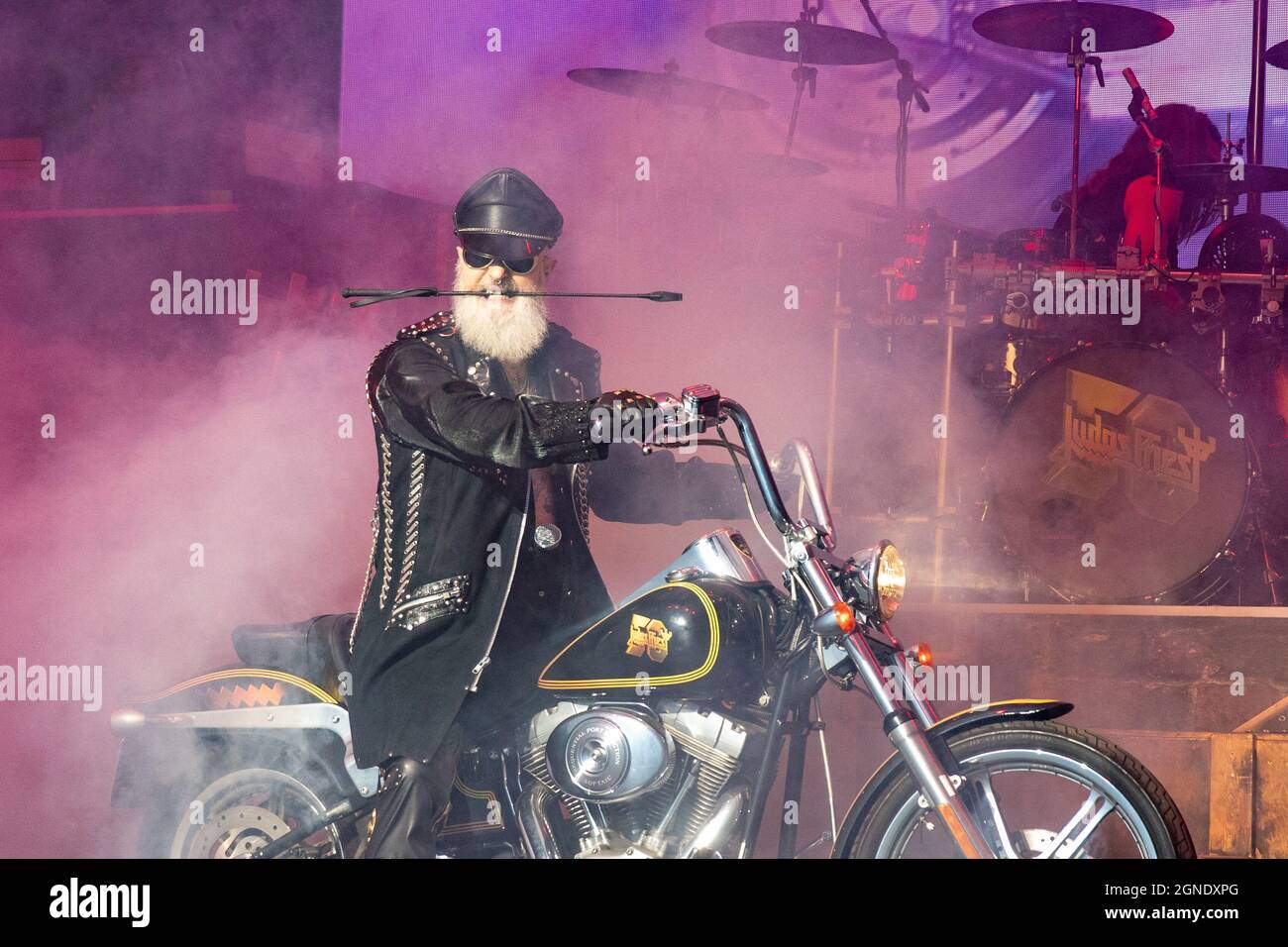 Rob halford hi-res stock photography and images - Alamy