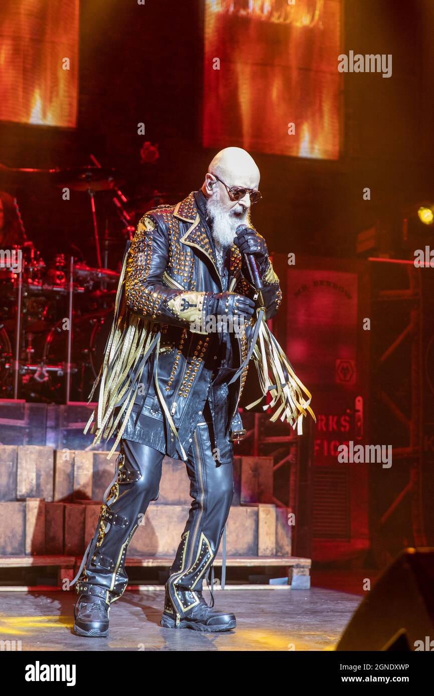 Rob halford judas priest hi-res stock photography and images - Alamy