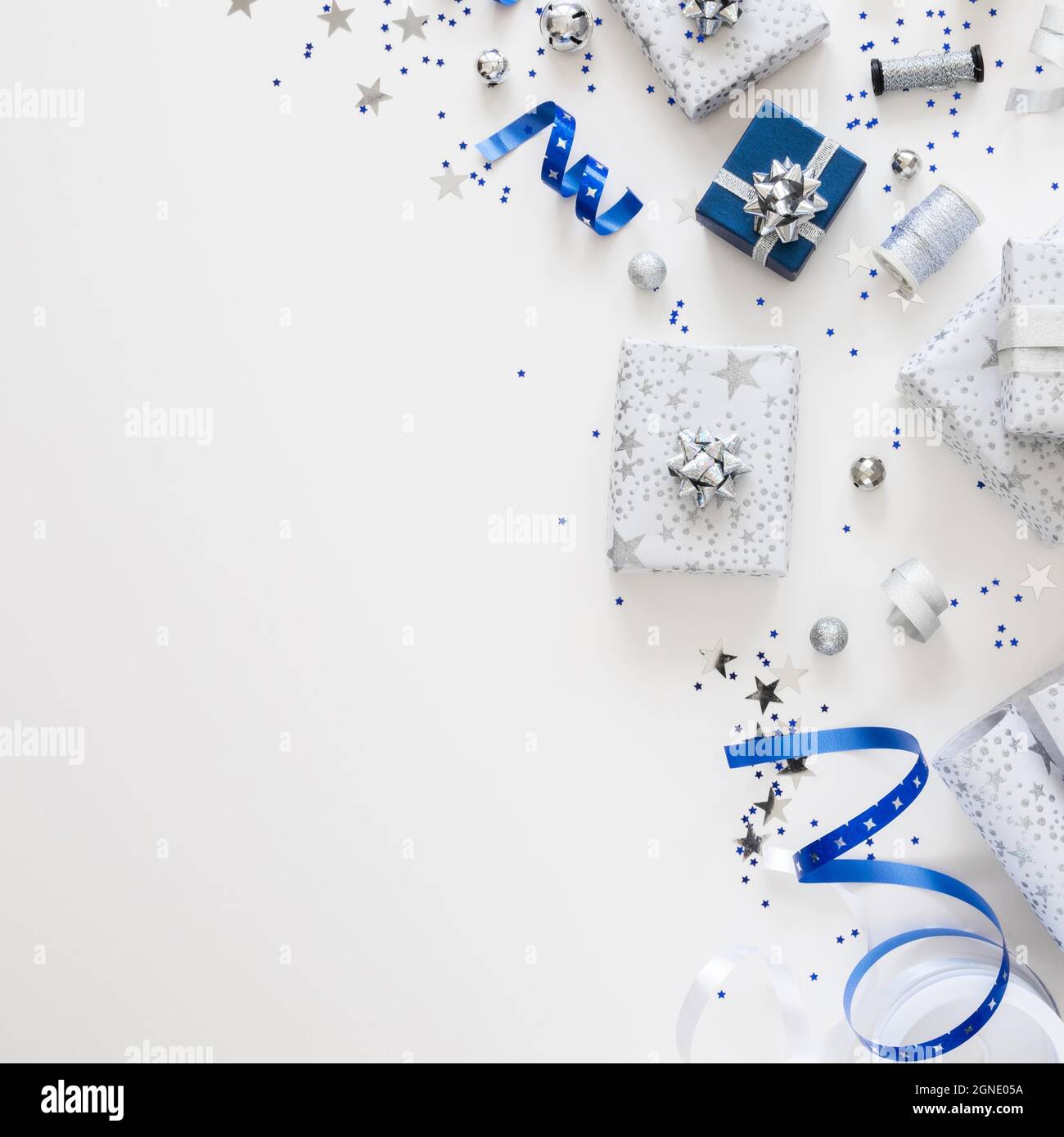 Top view wrapped presents hi-res stock photography and images - Alamy