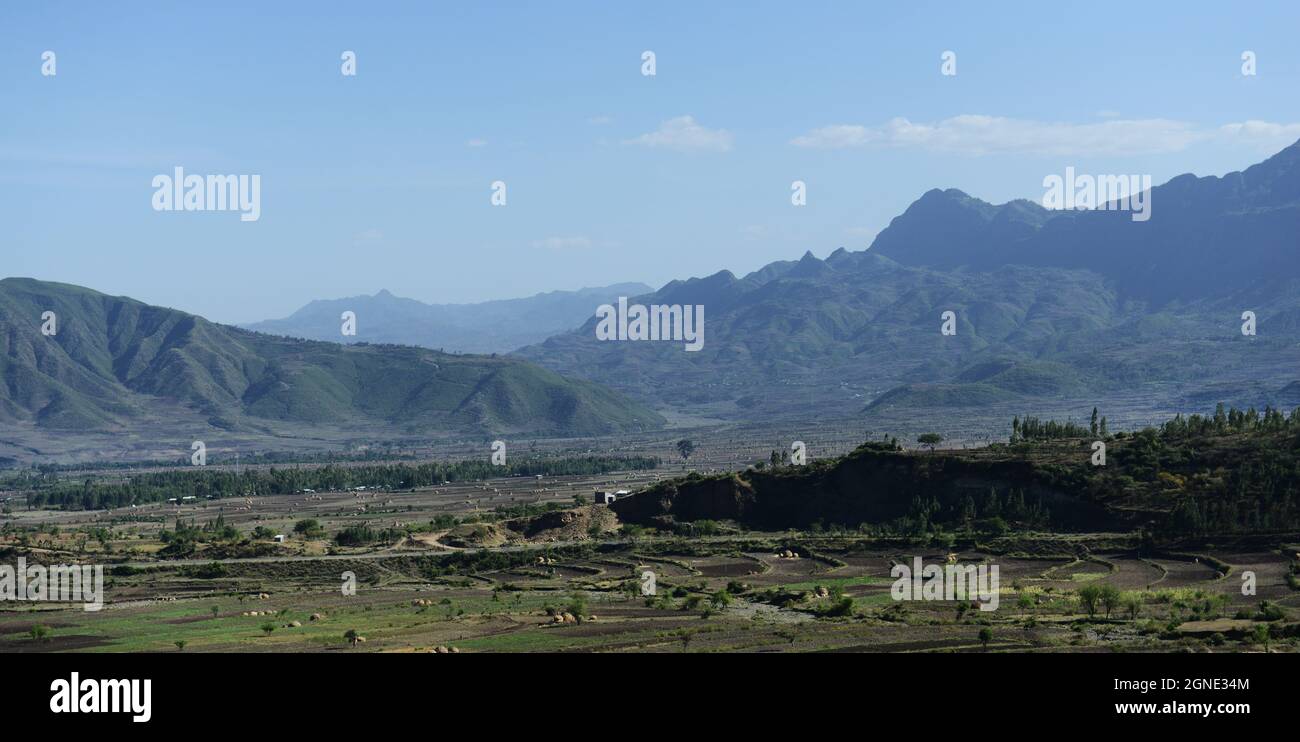Picturesque landscapes along the road between Dessie and Weldiya in ...