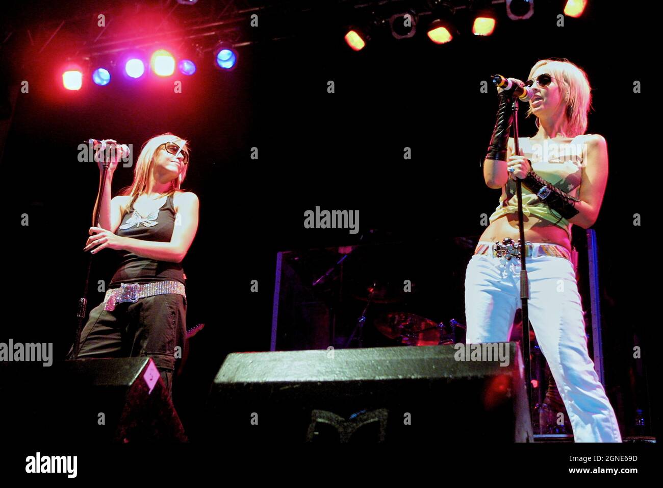 Natalie appleton of pop band all saints hi-res stock photography and ...