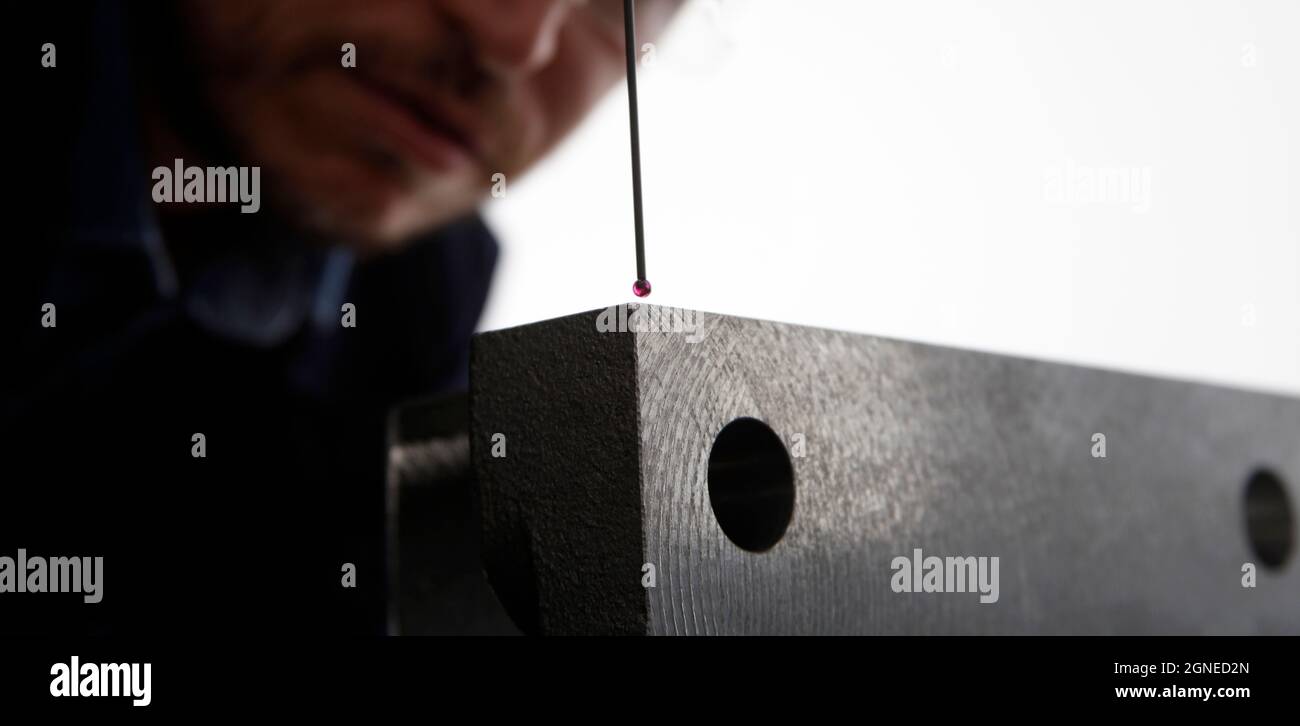 CMM measurement. Quality control measurement probe Stock Photo - Alamy