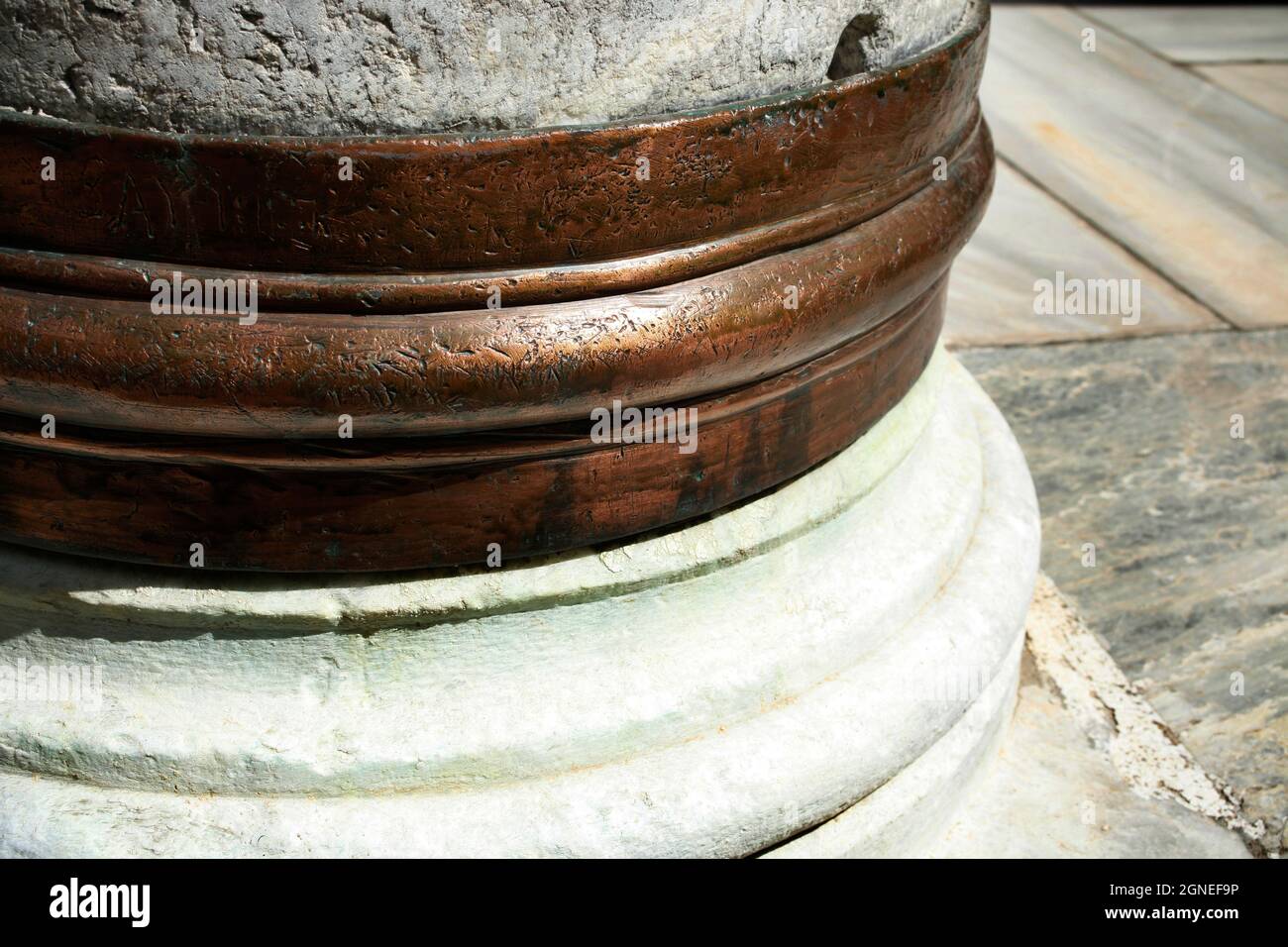 marble column close-up old buildings Stock Photo - Alamy