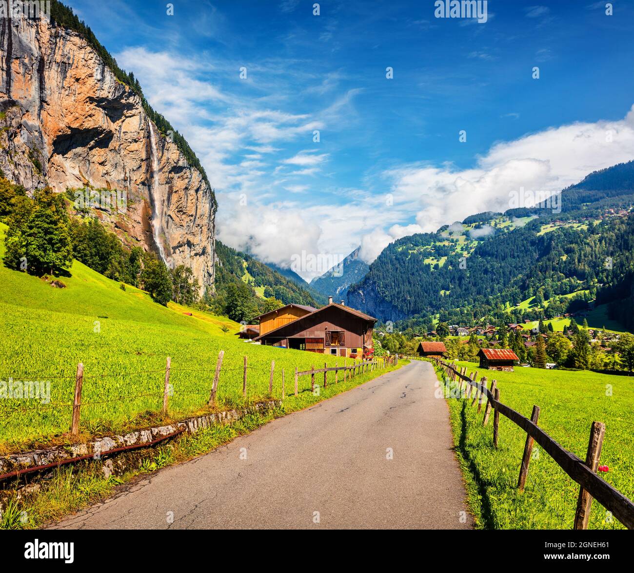 Explore waterfall way hi-res stock photography and images - Alamy