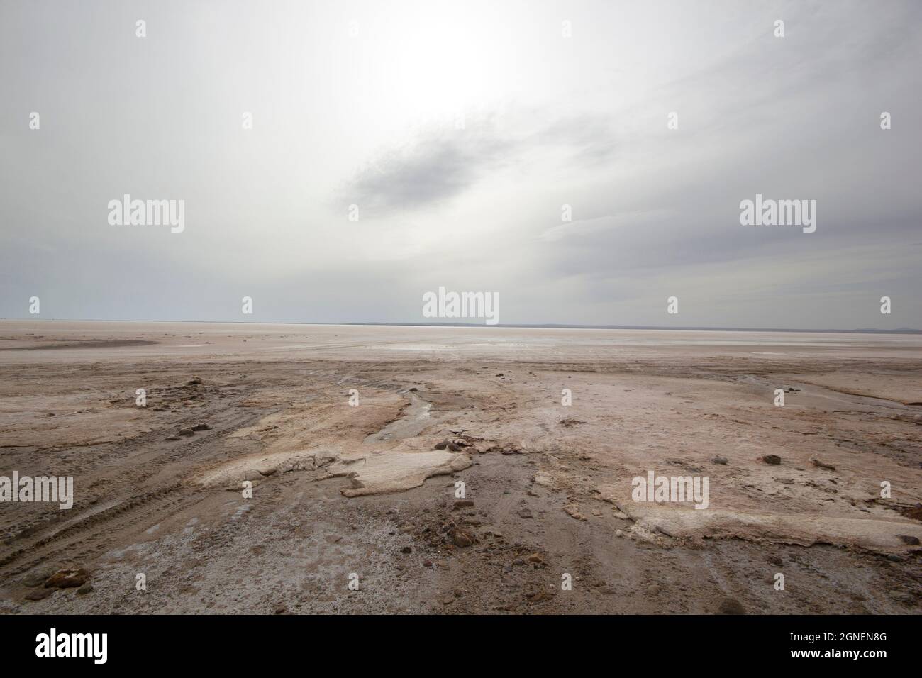 Tuz Golu Turkey. Salt Lake. White salt water Stock Photo - Alamy