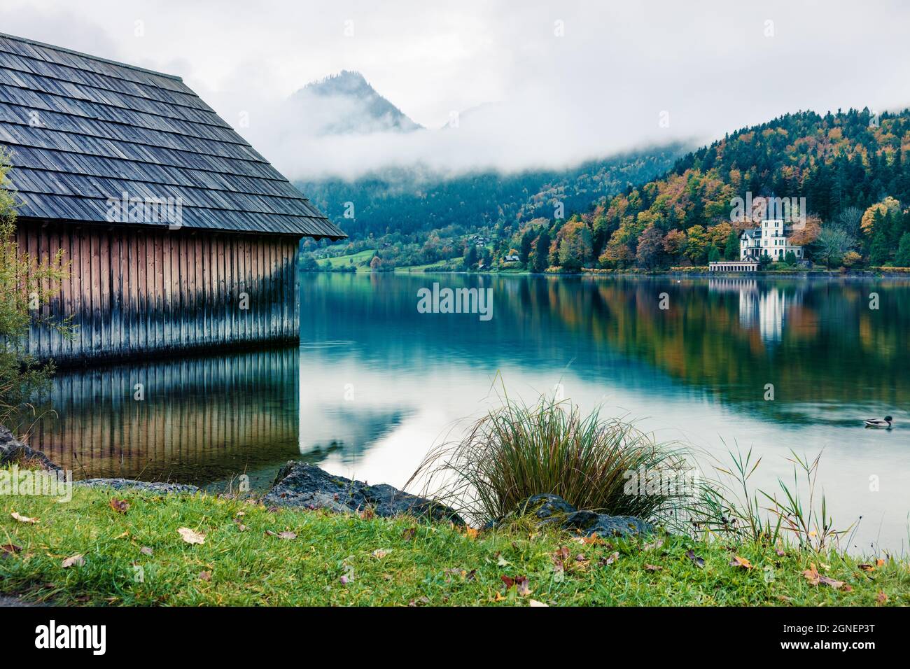 View of grundlsee lake and village hi-res stock photography and images ...