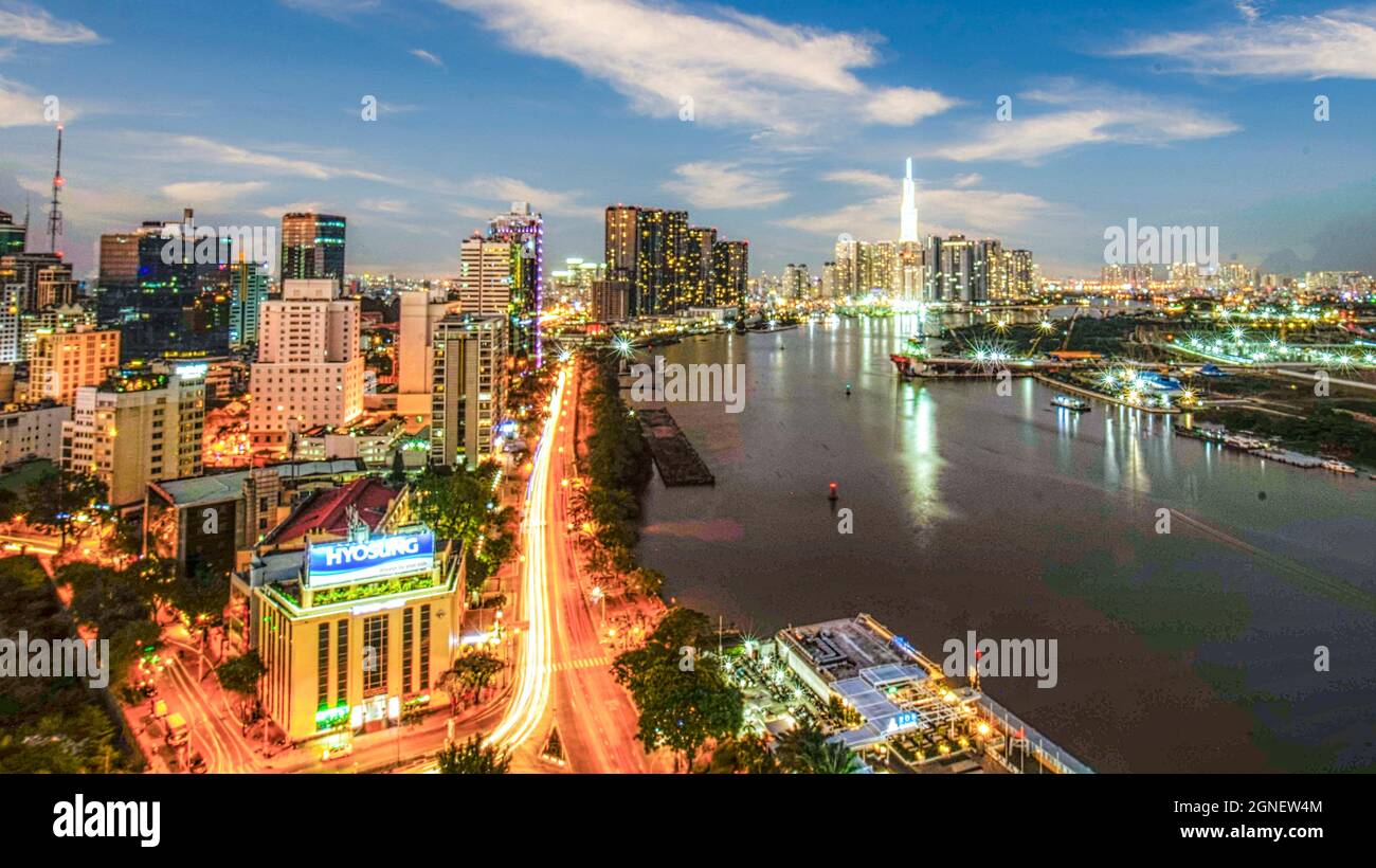 Cooking local cake in Ho Chi Minh city southern Vietnam Stock Photo - Alamy