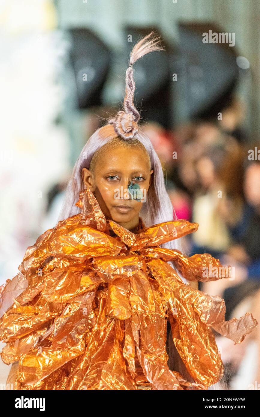 Bame Model High Resolution Stock Photography and Images - Alamy