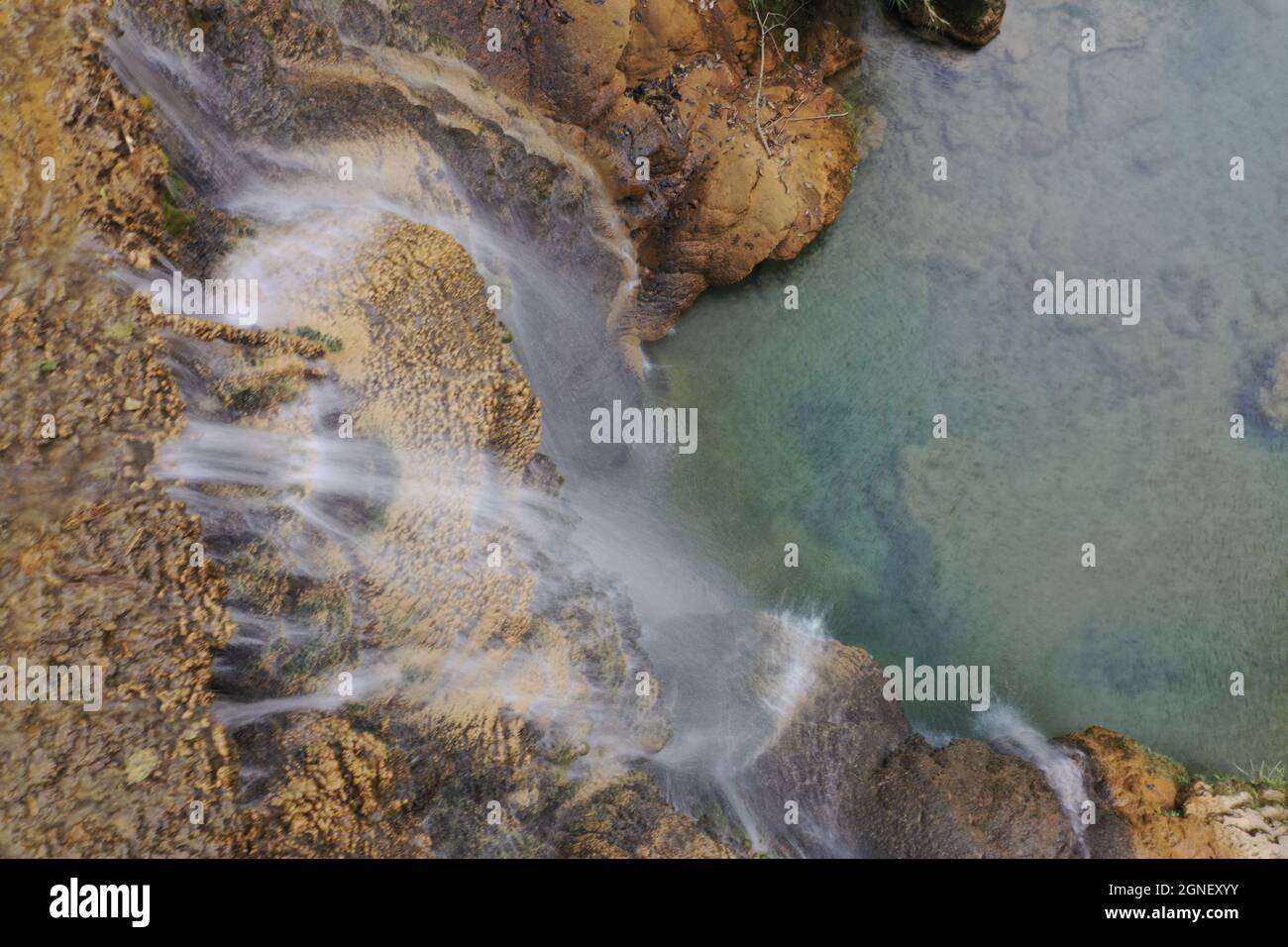 Mu waterfall hi-res stock photography and images - Alamy