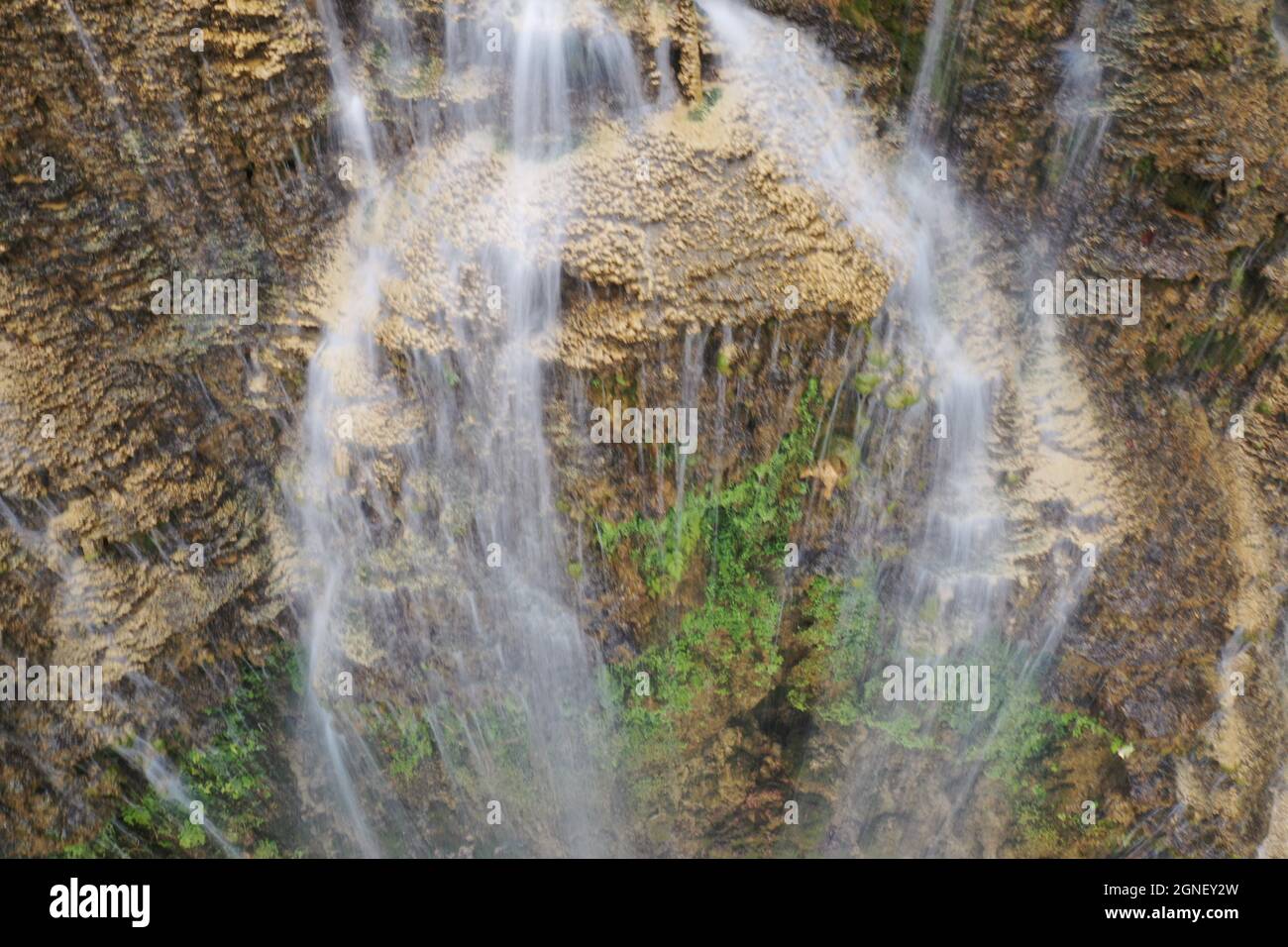 Mu waterfall hi-res stock photography and images - Alamy