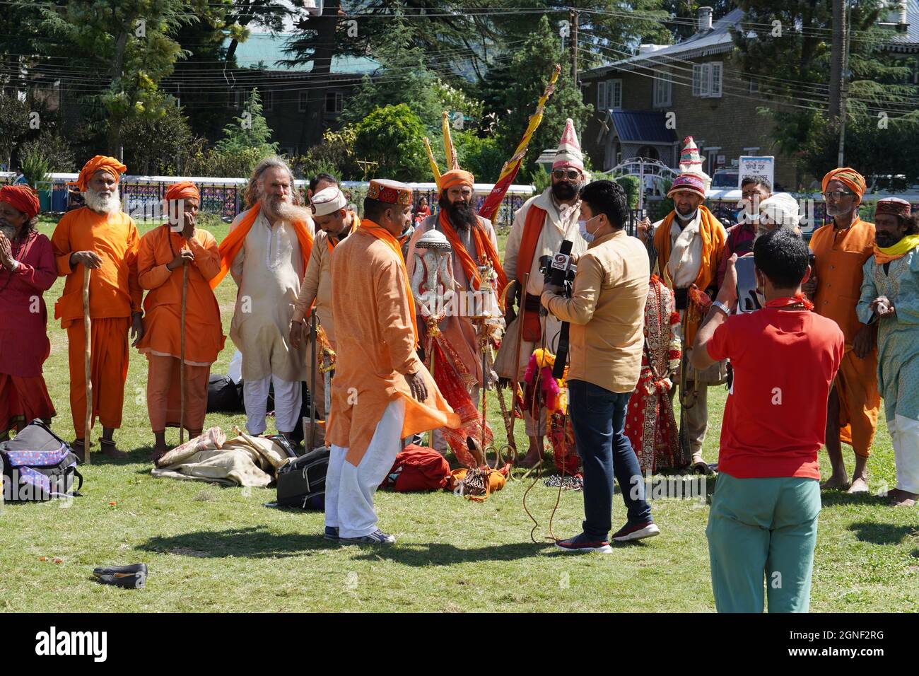 Riligious gaterings hi-res stock photography and images - Alamy