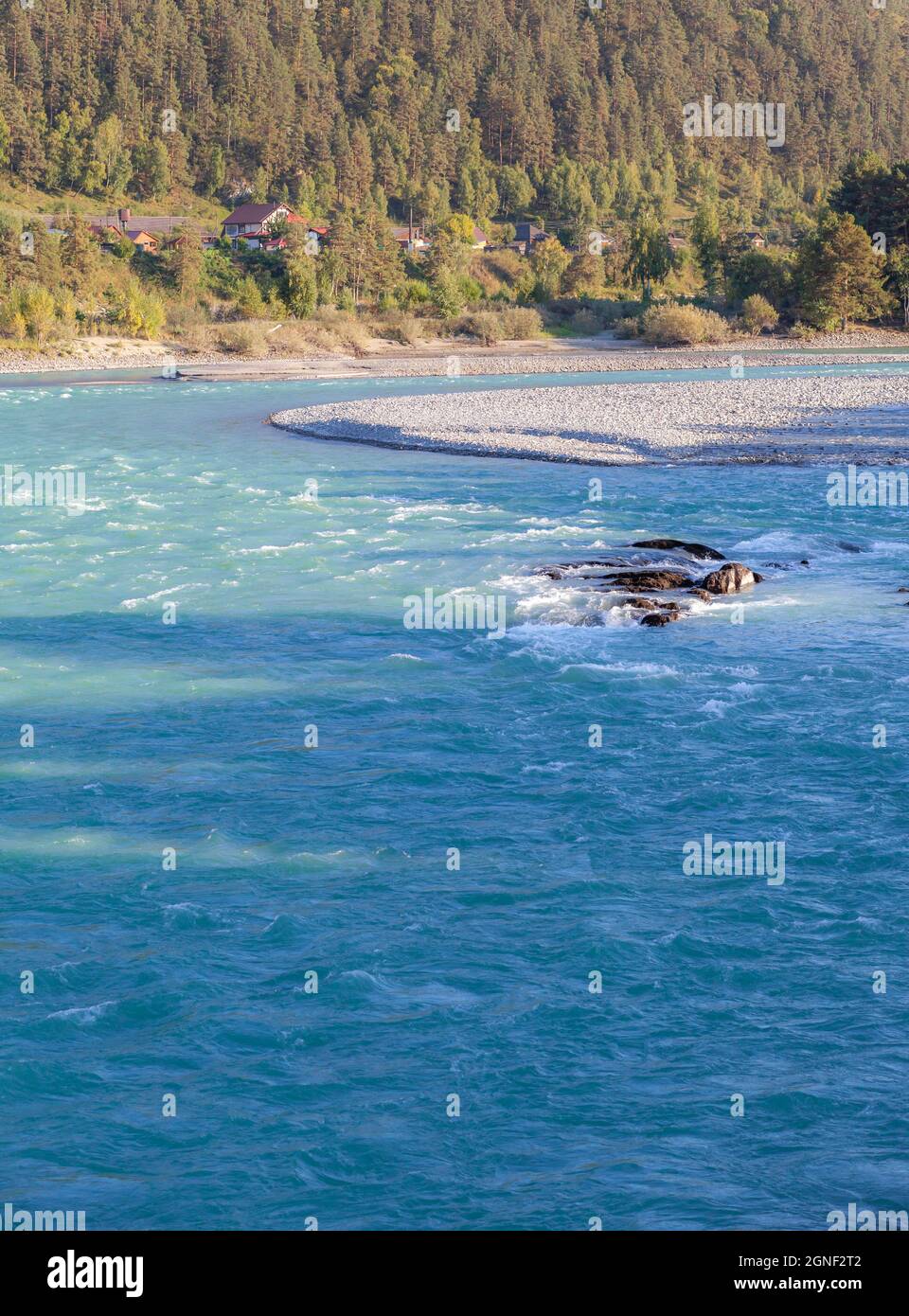 A fast-flowing wide and full-flowing mountain river Stock Photo - Alamy