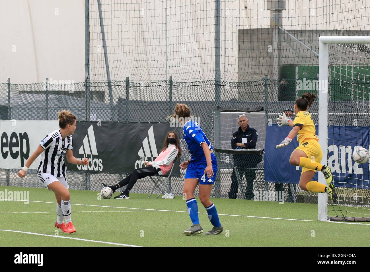 Turin, Italy. 25th Sep, 2021. Cristiana Girelli (Juventus Women) scores ...