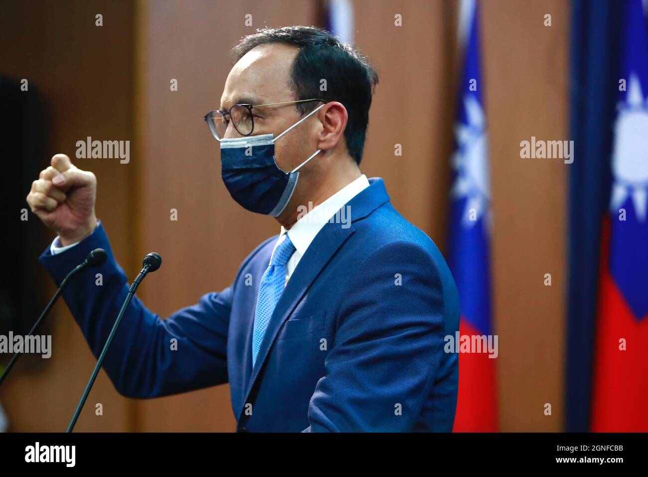 Johnny chiang hi-res stock photography and images - Alamy