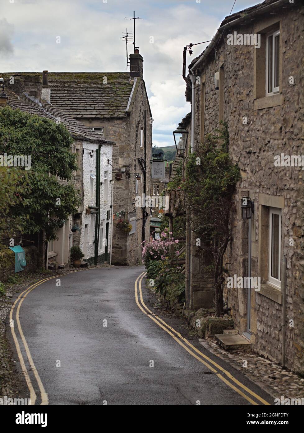 Garrs Lane towards the square Grassington Wharfedale Craven Yorkshire ...