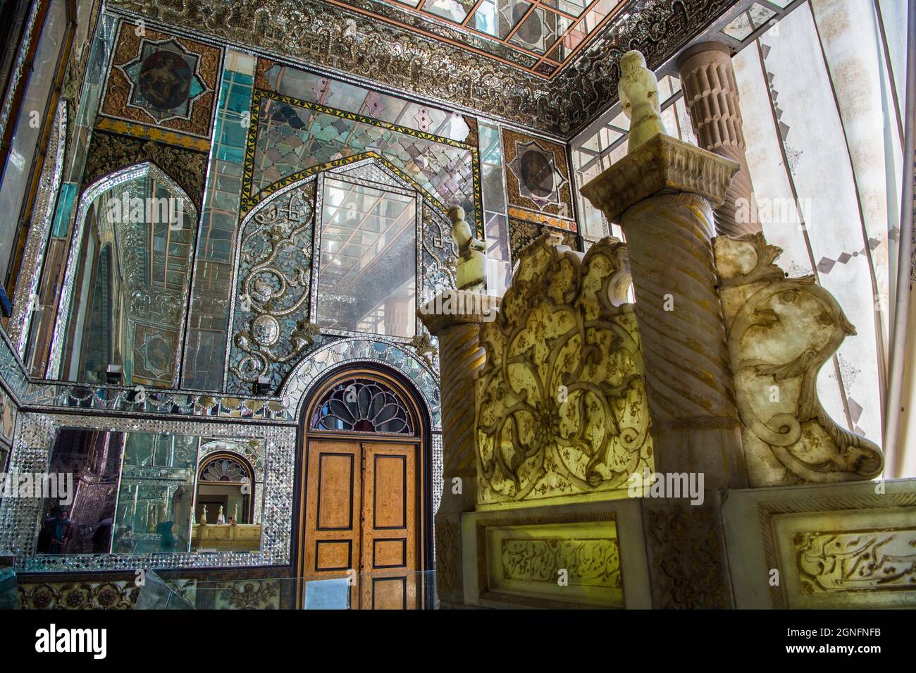 IRAN.TEHRAN.GOLESTAN PALACE.THE MARBLE THRONE Stock Photo - Alamy
