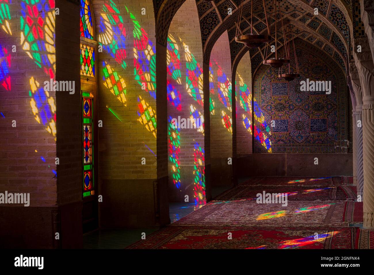 IRAN. SHIRAZ. NASIR OL MOLK MOSQUE KNOWN AS PINK MOSQUE Stock Photo - Alamy