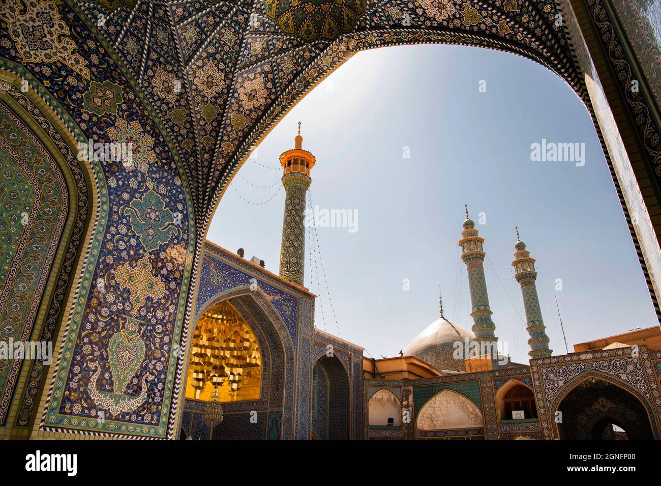 IRAN.TOWN OF QOM.THE SHRINE OF FATEMA MA'SUME IS CONSIDERED ONE OF THE ...