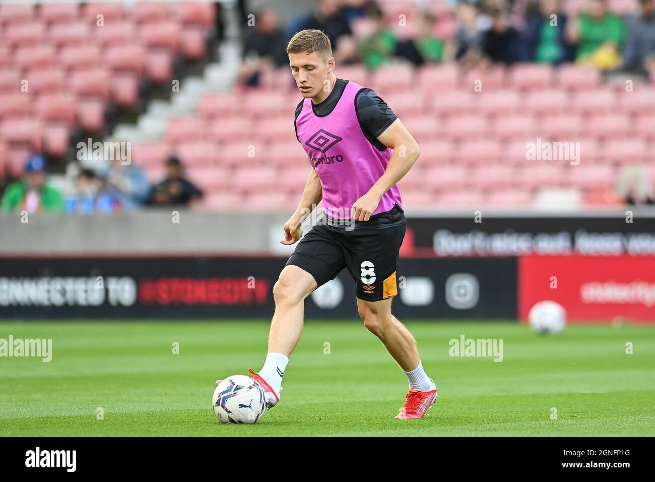 Greg Docherty #8 of Hull City during the pre-game warmup Stock Photo ...