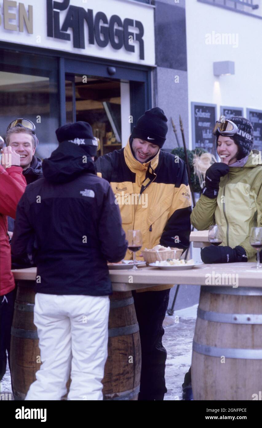 Ischgl bar hi-res stock photography and images - Alamy