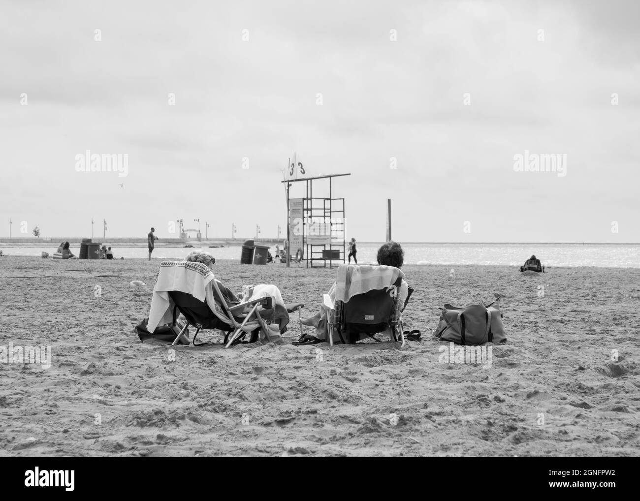 Women post it Black and White Stock Photos & Images - Alamy