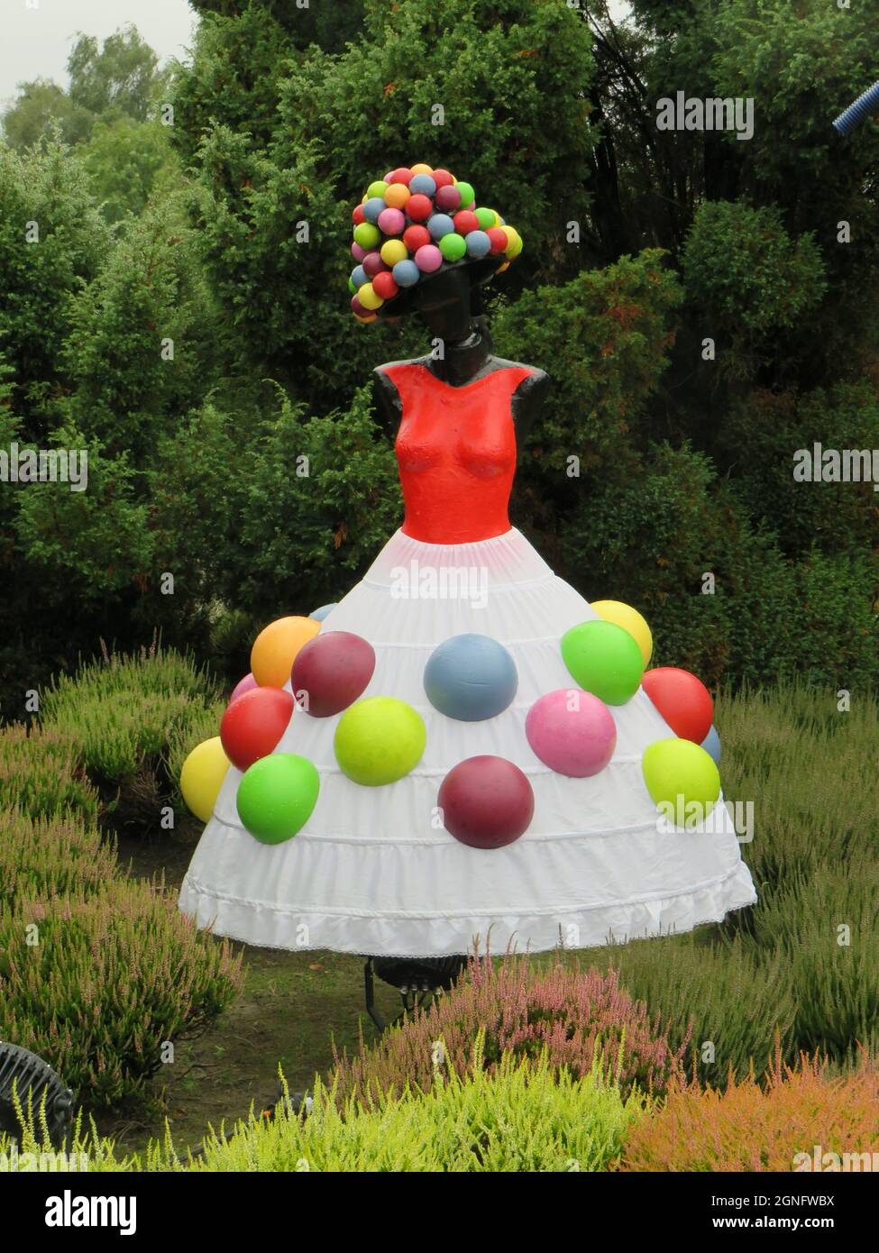 Plastic statue in the park Stock Photo - Alamy