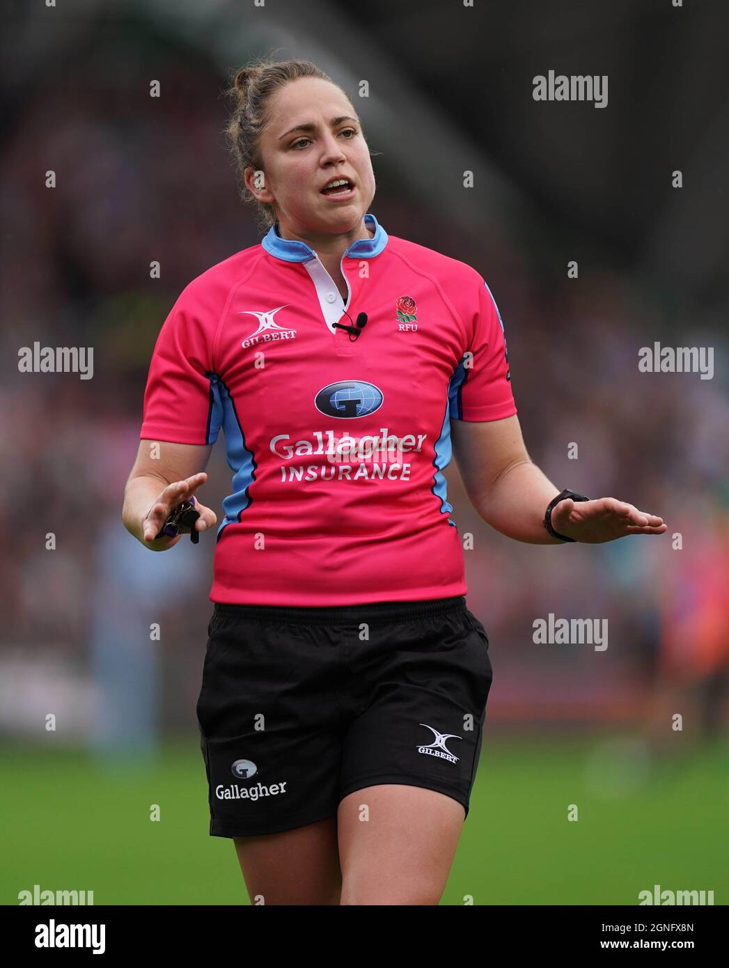 Rugby referee sara cox hi-res stock photography and images - Alamy