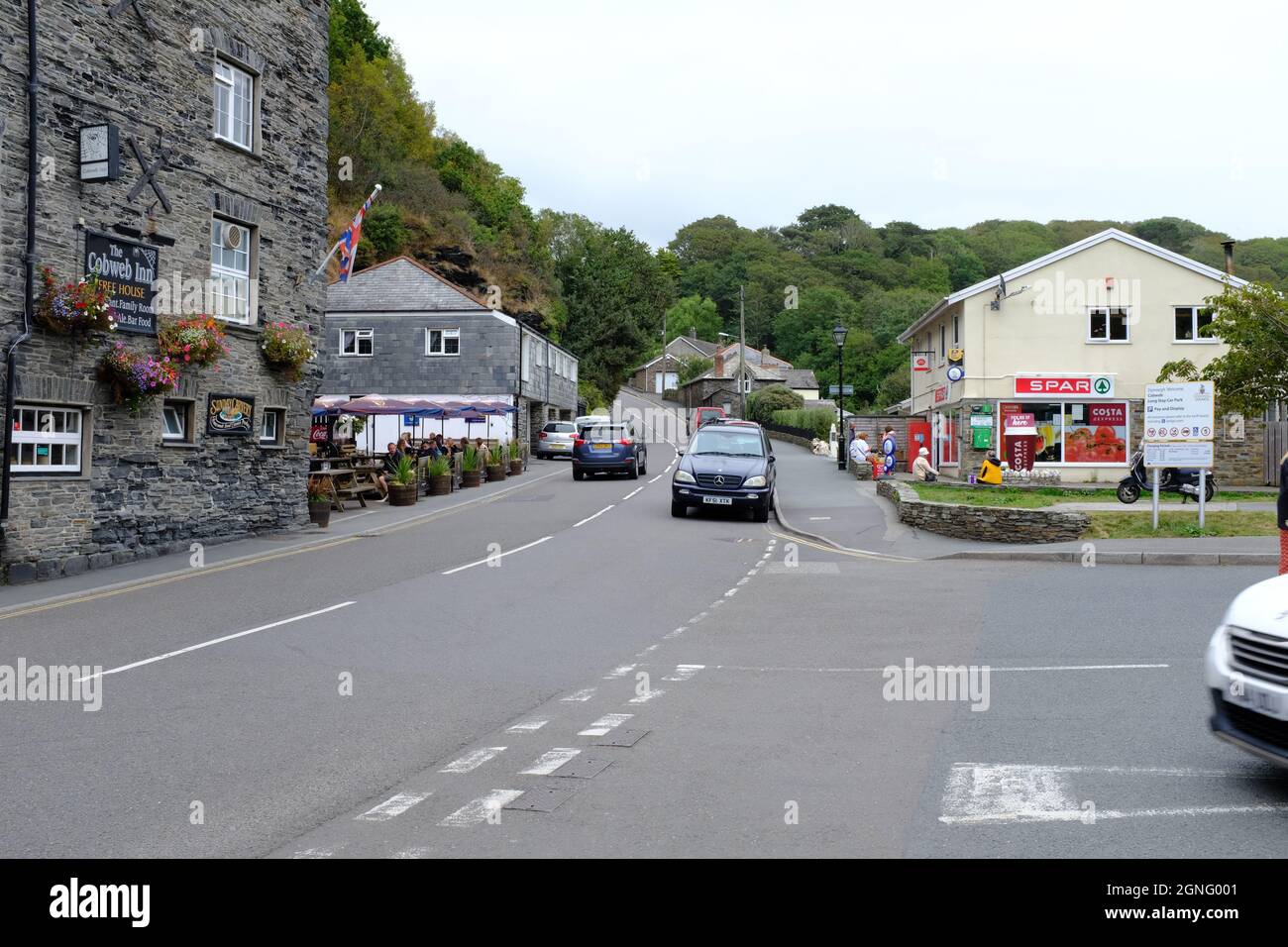 Boscastle restaurant cornwall hi-res stock photography and images - Alamy