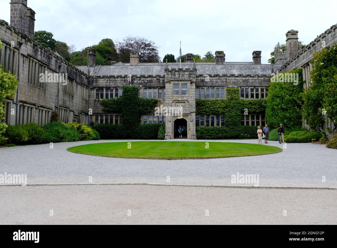 Lanhydrock country house hi-res stock photography and images - Alamy