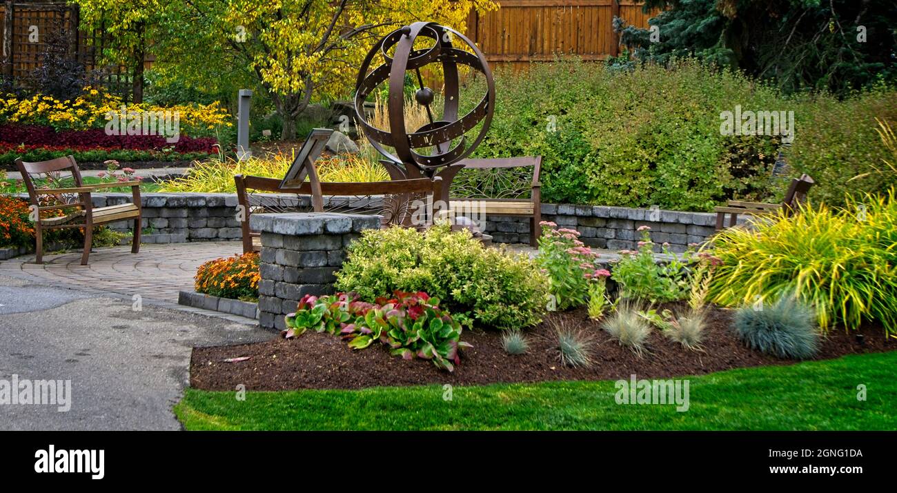 sundial Dorothy Harvie Gardens, Calgary Zoo Alberta Stock Photo - Alamy