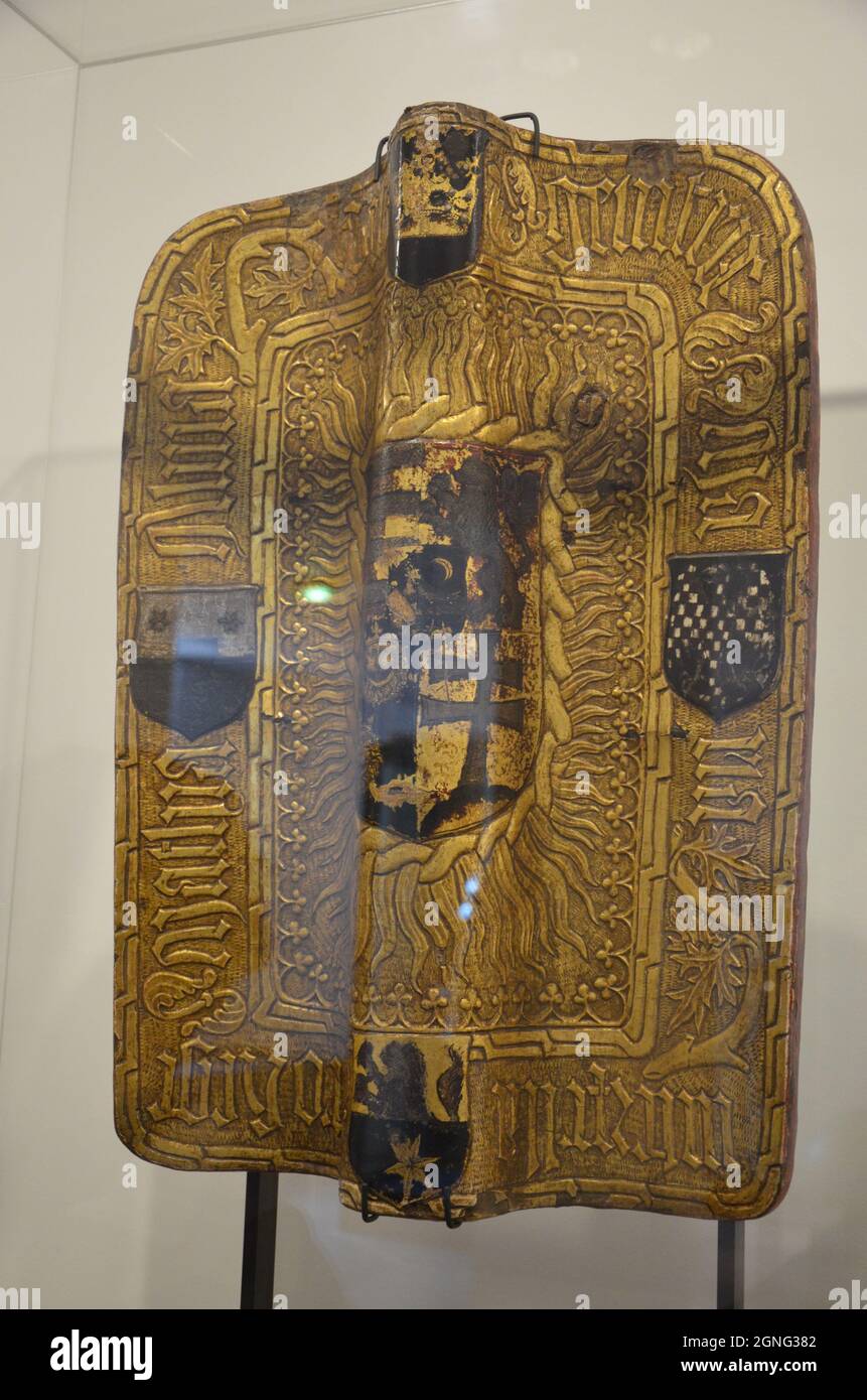 Close-up of original armor in the Army Museum of the Palace Les ...