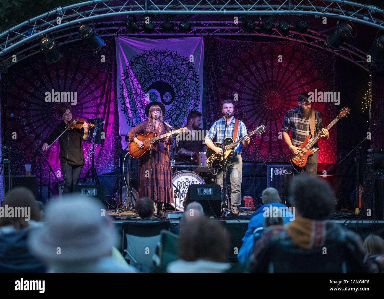 Male rogue hi-res stock photography and images - Alamy