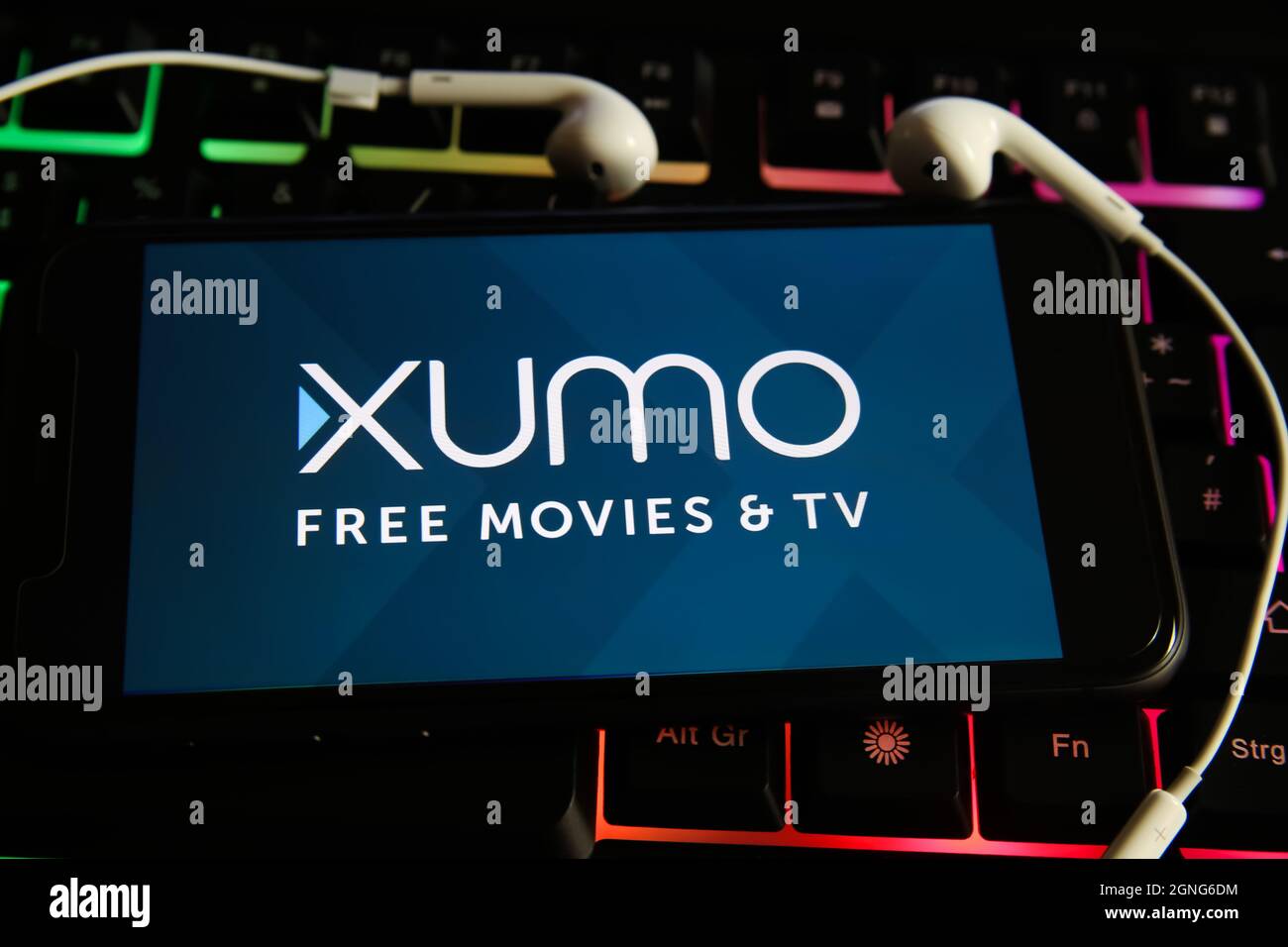 Xumo logo hi-res stock photography and images - Alamy