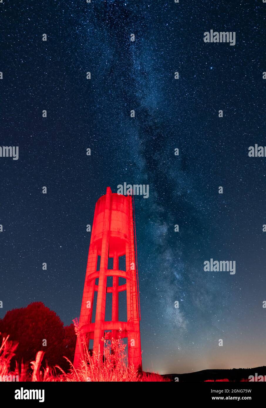 Night tank hi-res stock photography and images - Alamy