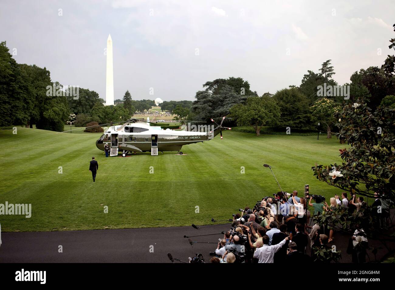 Air force one departed hi-res stock photography and images - Alamy