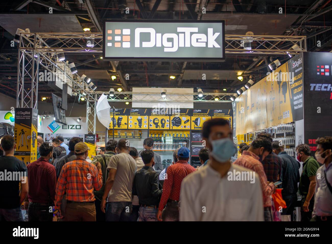 Digitek hi-res stock photography and images - Alamy