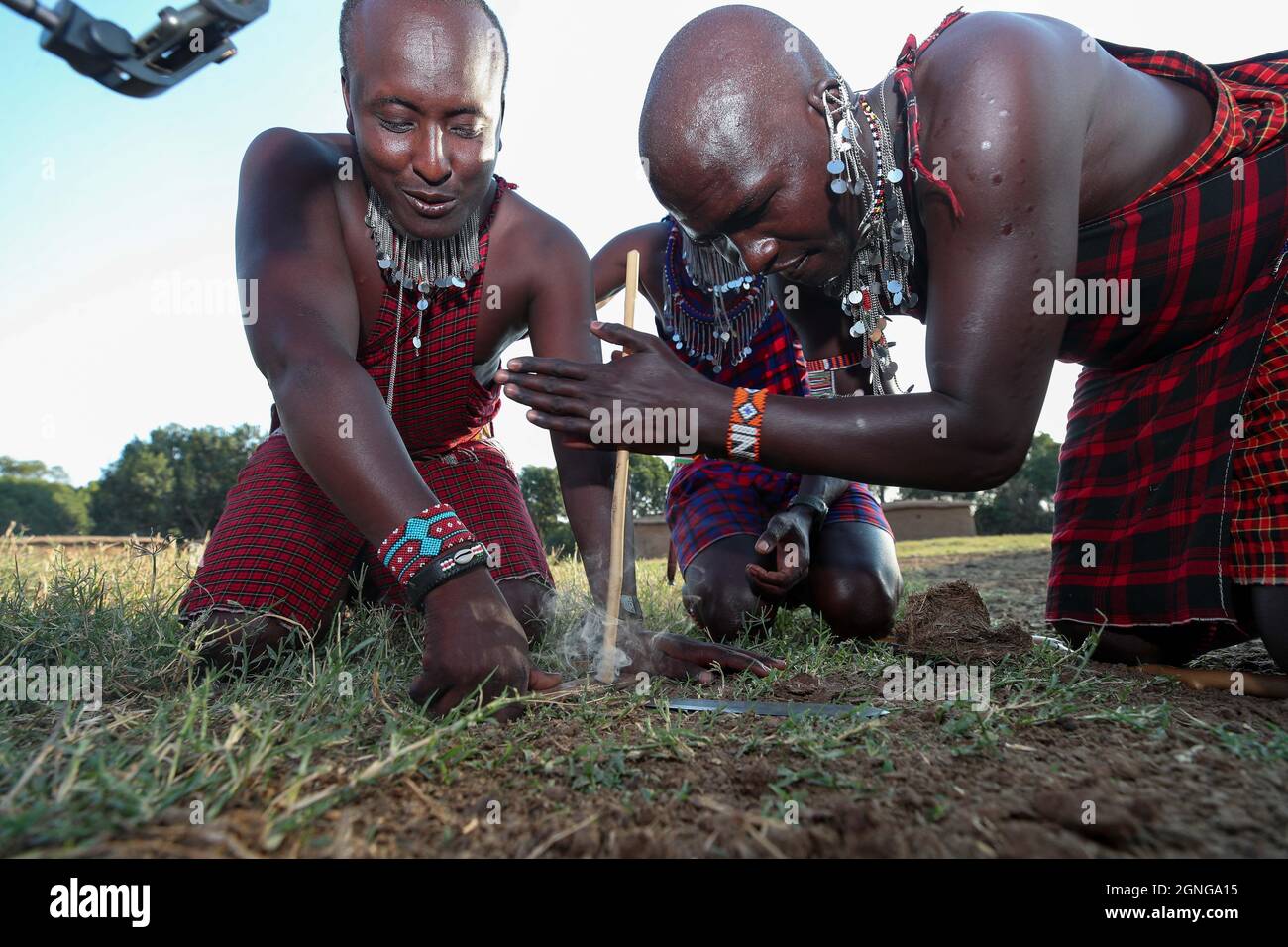 Maasai mara tribe fire hi-res stock photography and images - Alamy