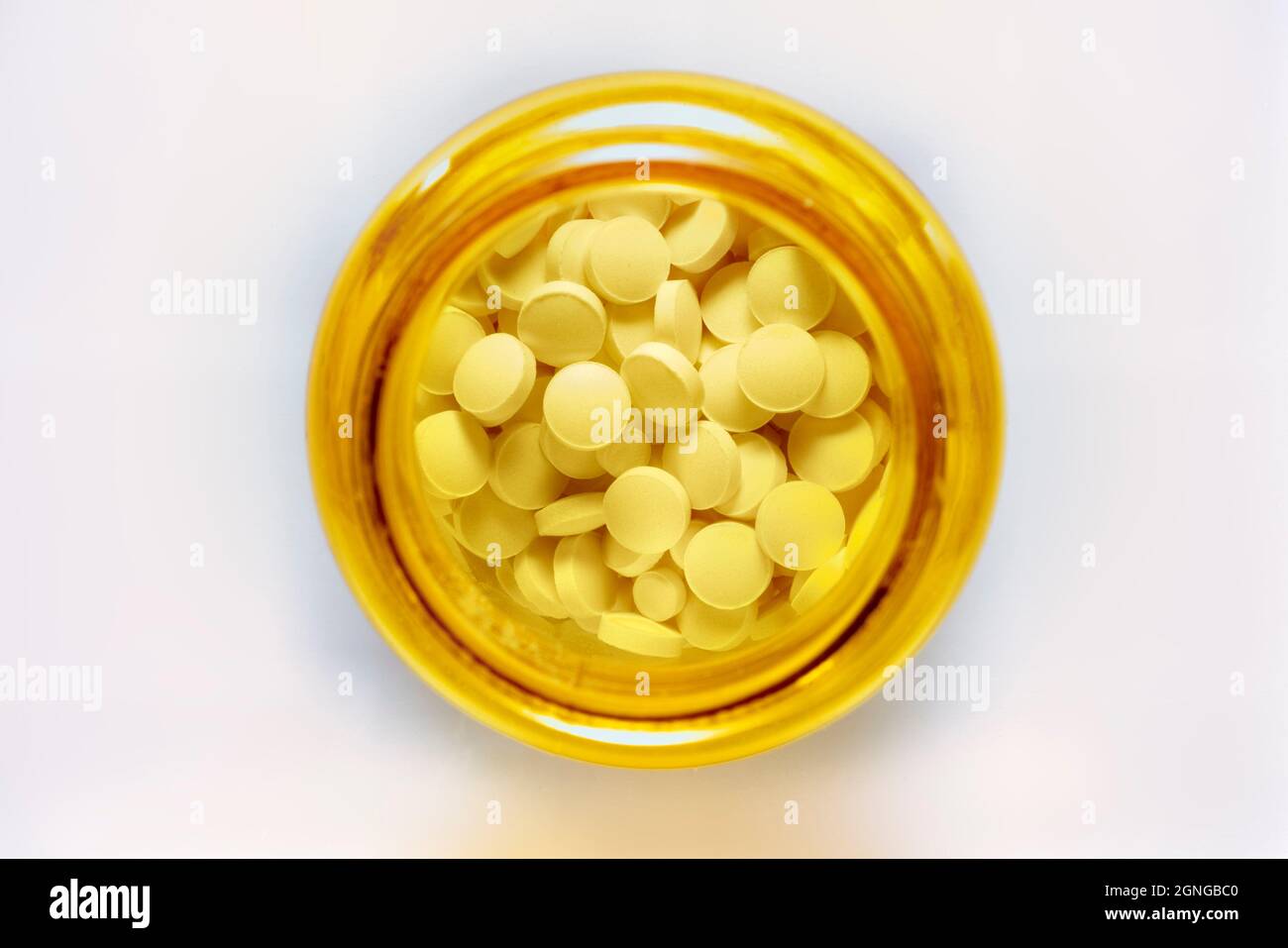 25 microgram tablets of cholecalciferol or vitamin D3 Stock Photo - Alamy