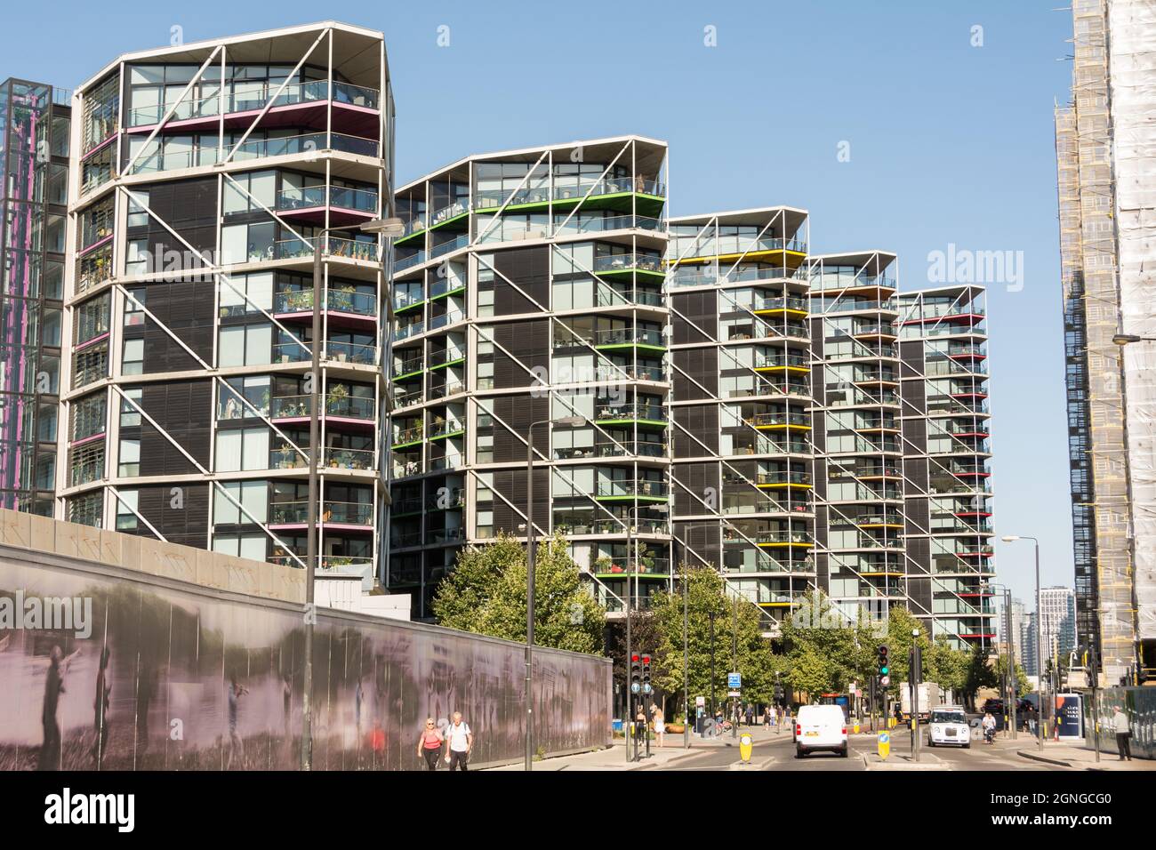 Riverlight Development apartment buildings on the riverside, Nine Elms ...